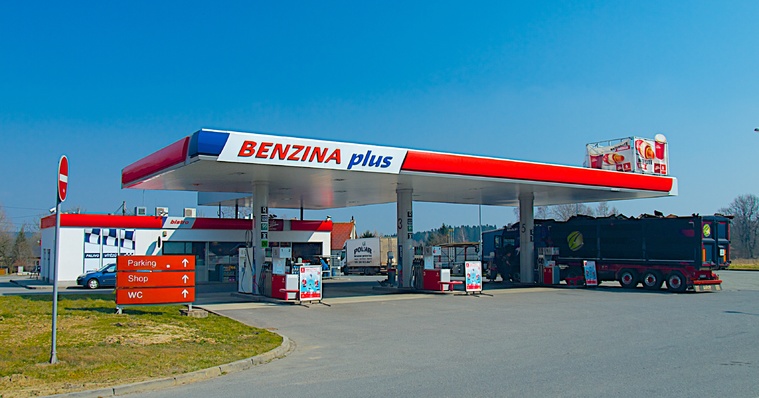 Nabídka tradičních paliv i CNG - Petrol.cz
